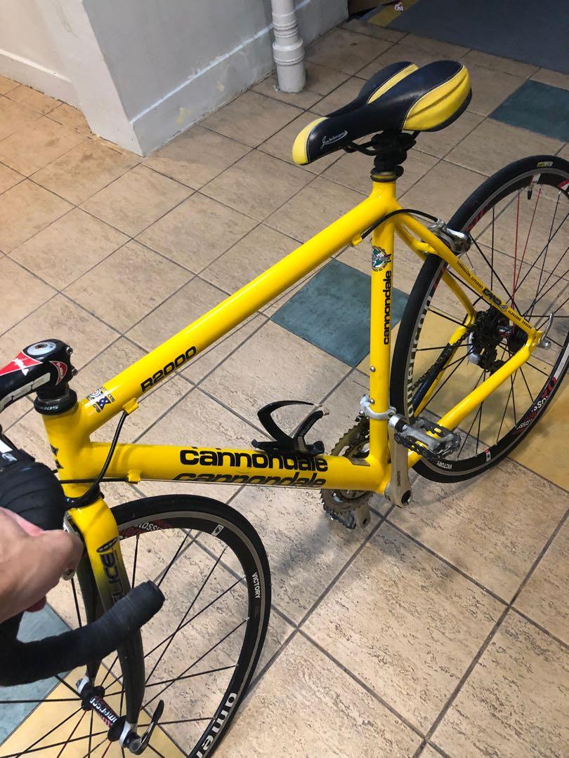 Wilson NCode Pro Staff Six-One Team 18x20, Sports Equipment, Sports ...