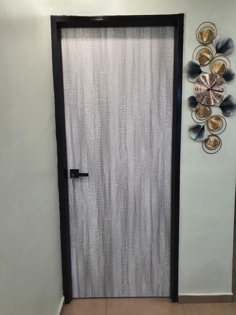 Brand new HDB a bedroom door , main door , fire rated door , condo door ...