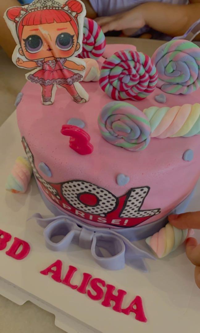 Halal Customised Birthday Cake Food Drinks Homemade Bakes On Carousell Halal Customised Birthday Cake Food Drinks Homemade Bakes On Carousell