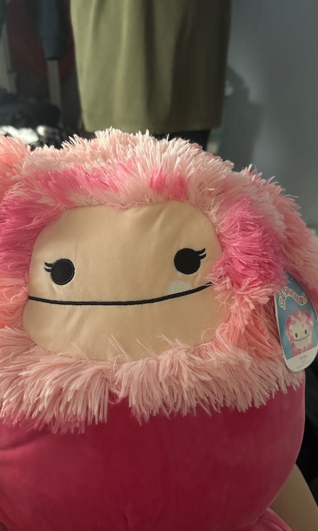 Beverage Plush Toy by Miniso (Strawberry Milkshake Milk Tea), Hobbies ...