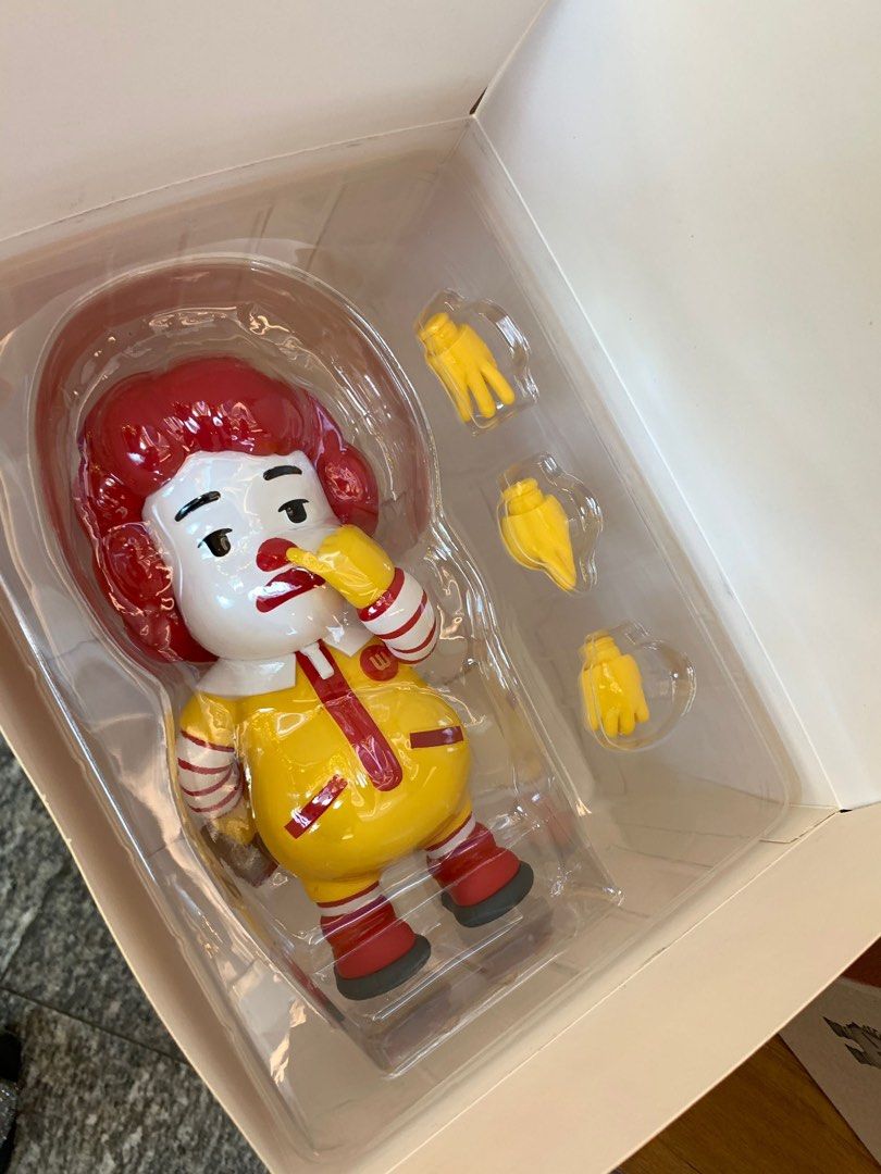 [Popmart] Conjuring Blind Box - Annabelle & The Nun, Hobbies & Toys ...