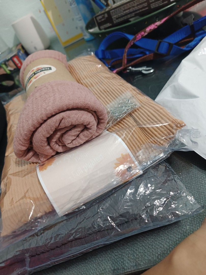 HDB Door lock ledge, Furniture & Home Living, Home Improvement ...