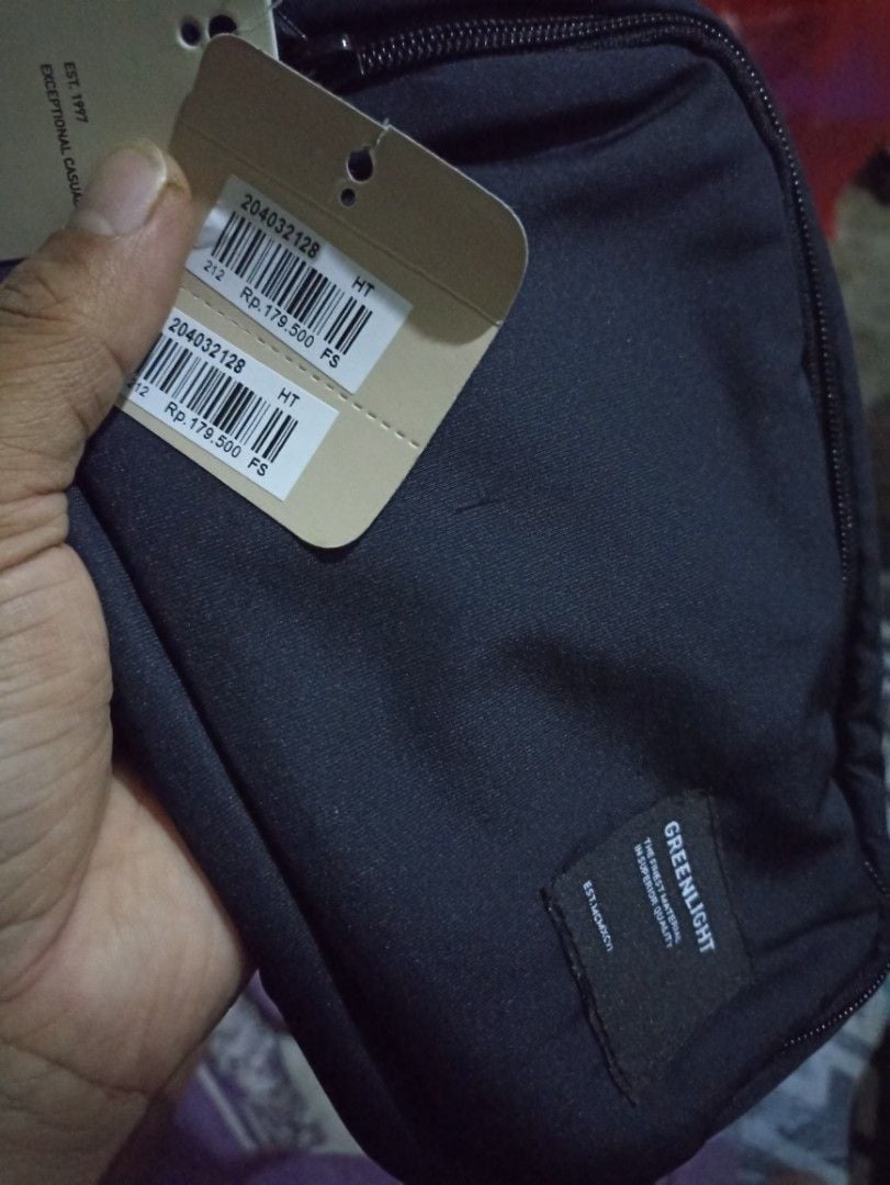 Tas mossdoom on Carousell