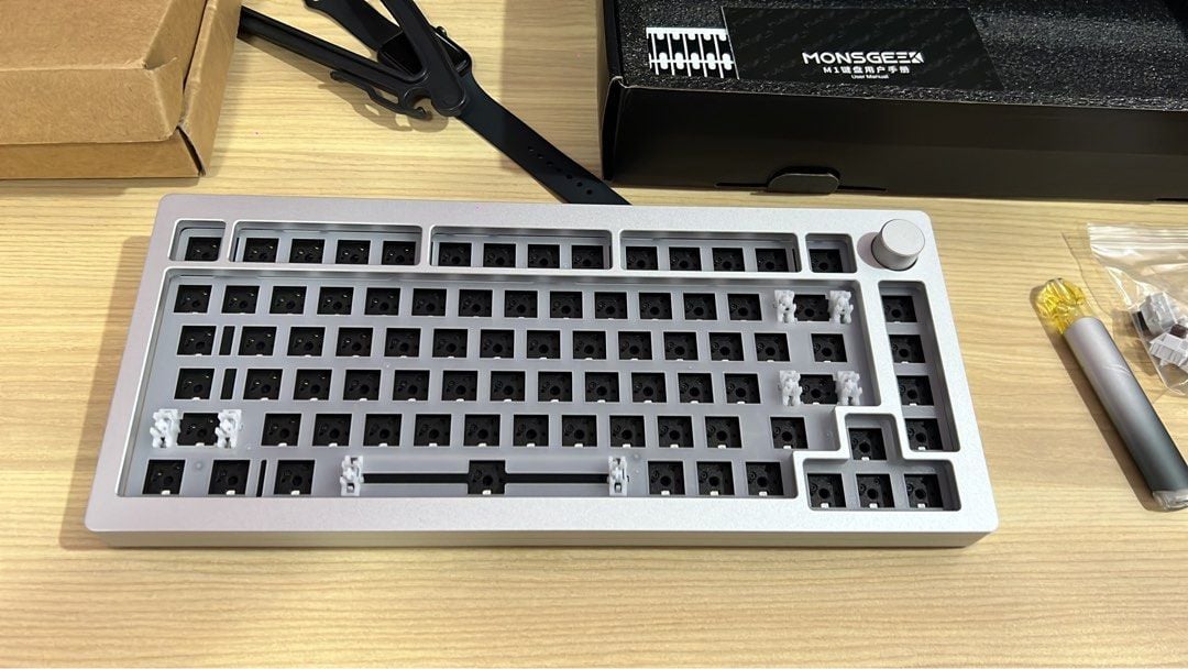 Gmk67 Custom Keyboard Kit For Gaming And Office Work Computers And Tech