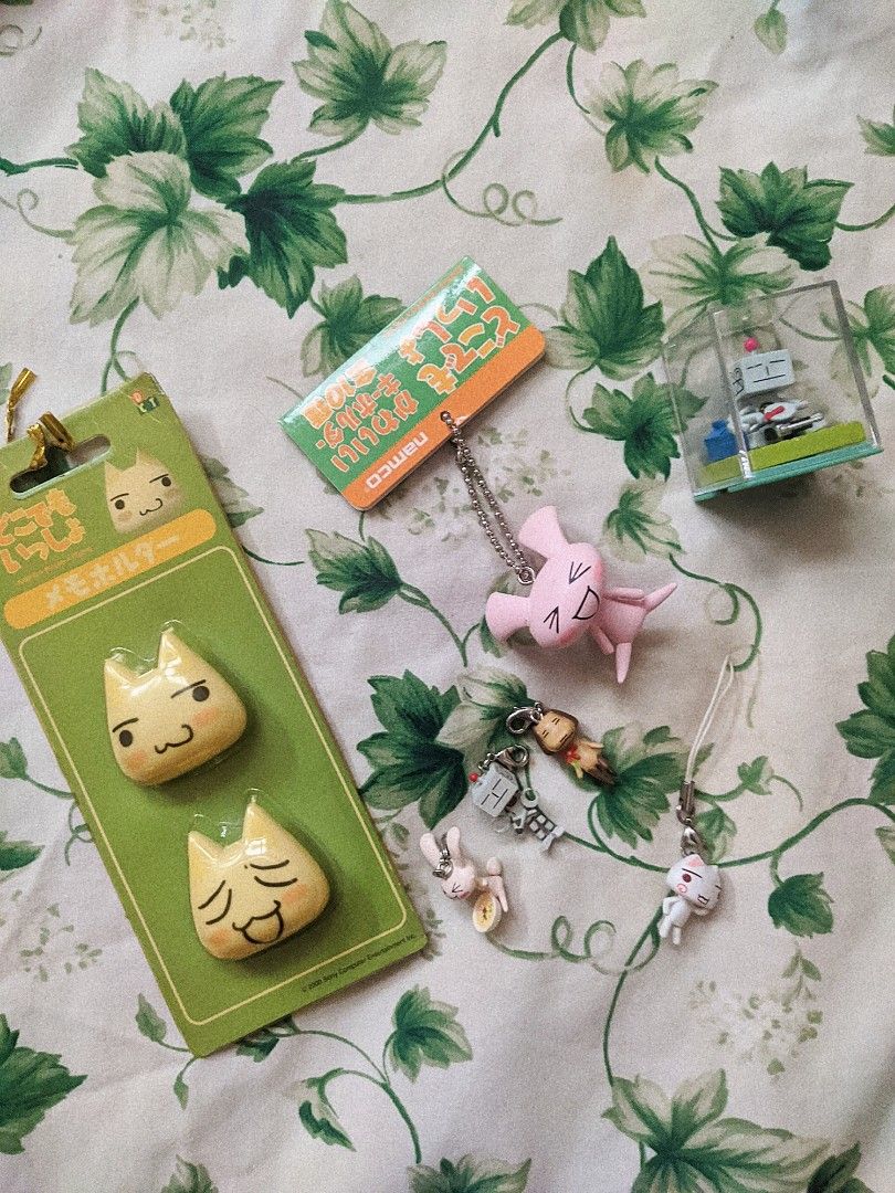 vintage stickers snoopy and hello kitty (sanrio, peanuts), Hobbies ...