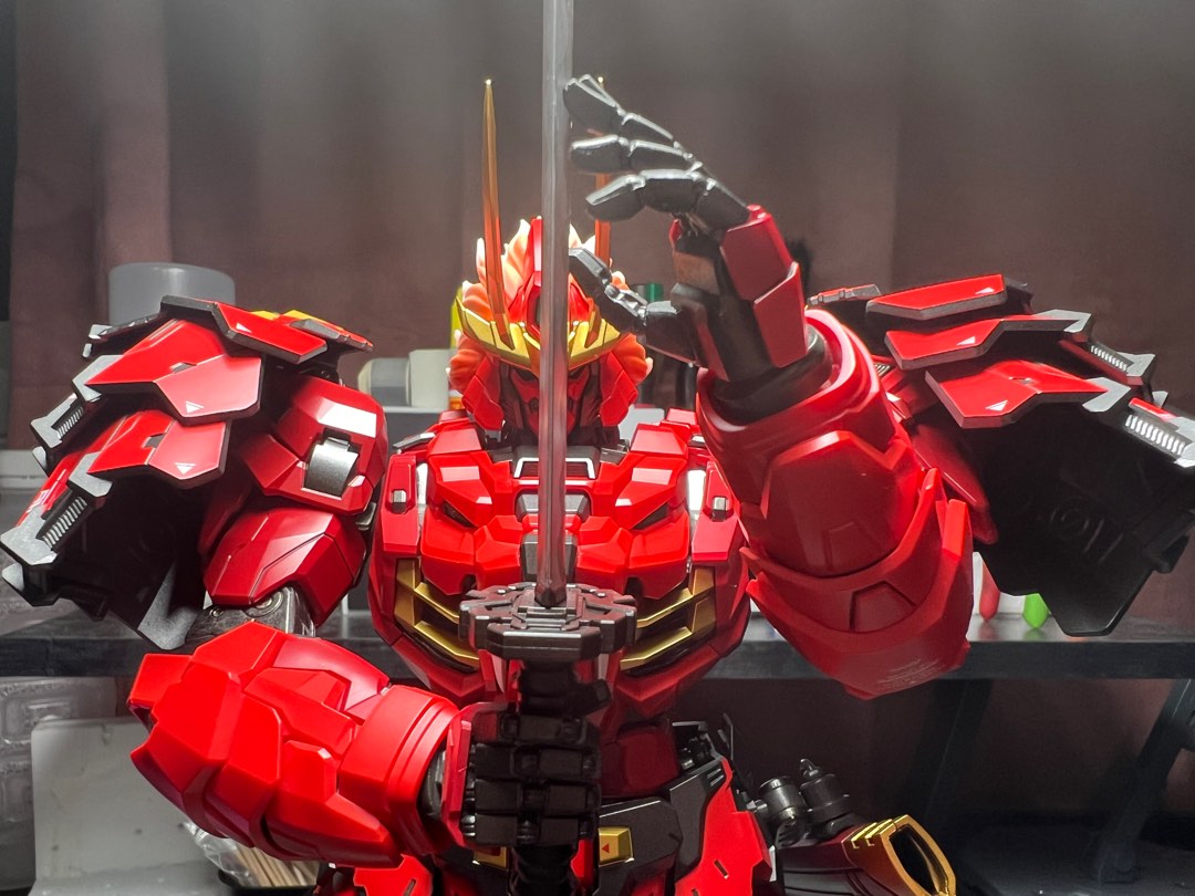 ARTPLA SCULPTURE WORKS Evangelion Unit-01 Berserk and Unit-02, Hobbies ...