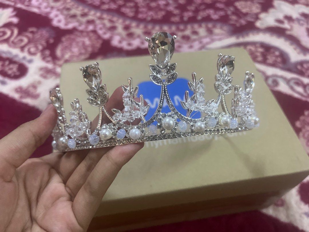 50 Megumi Treatment Essence 160ml, Beauty & Personal Care, Hair on Carousell