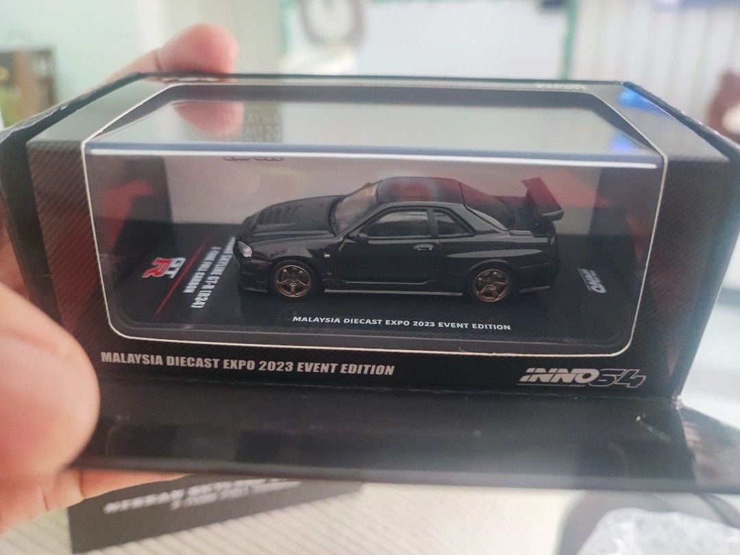 Mini GT Red Bull F1 Sergio Perez, Hobbies & Toys, Toys & Games on Carousell