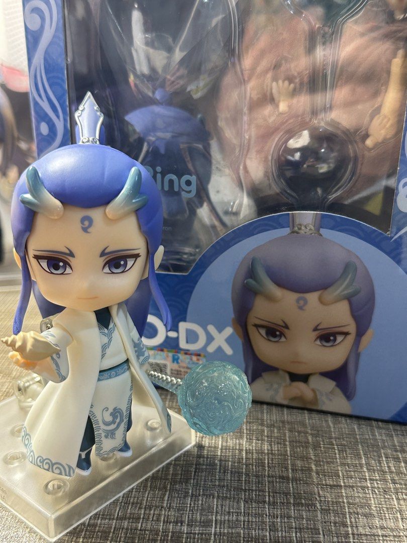 World Of Honor-MOONLYXWOH WKX White Hair Standee (Limited), Hobbies ...